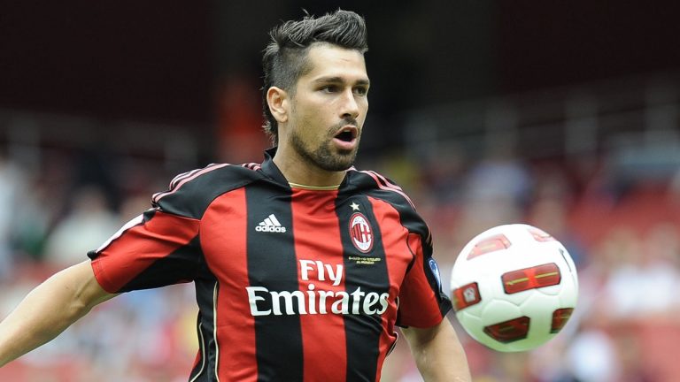 Borriello scherza con Zaccardo: «Devo parlare con i vertici»