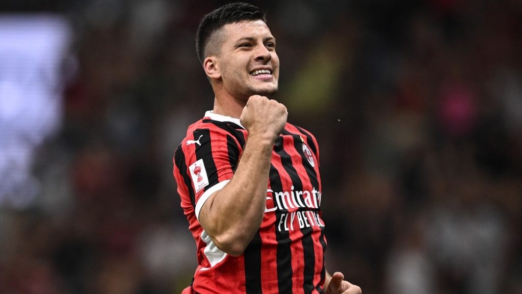 Jovic, l’ex Milan lascia l’Europa? Offerta monstre