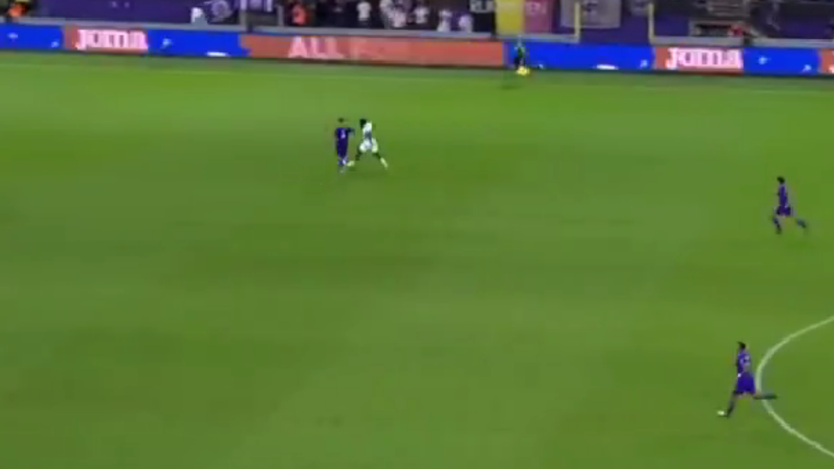 Simic Anderlecht, esordio difficile per l'ex difensore del Milan