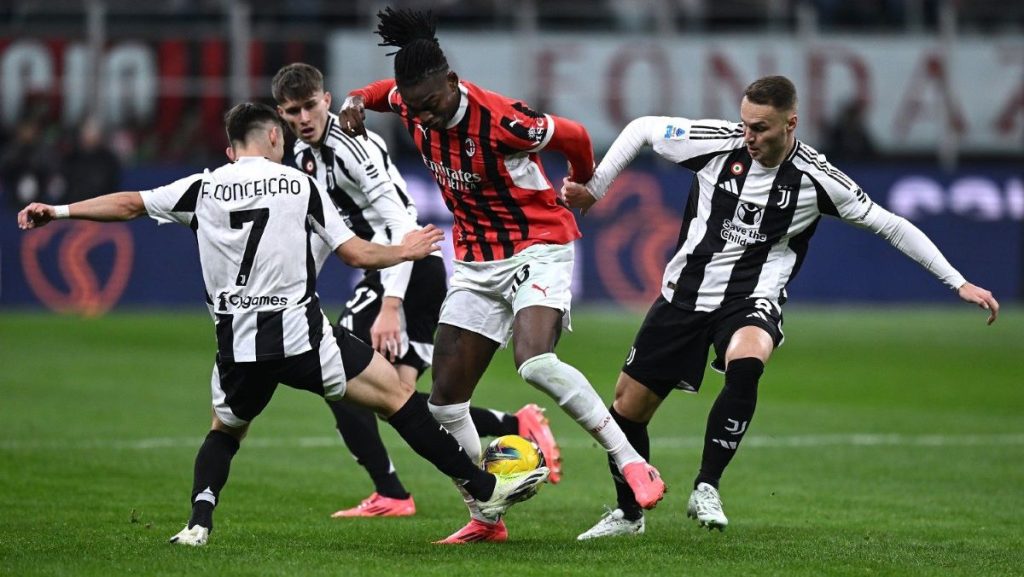 Juve Milan, il big match che "fa girare la testa"